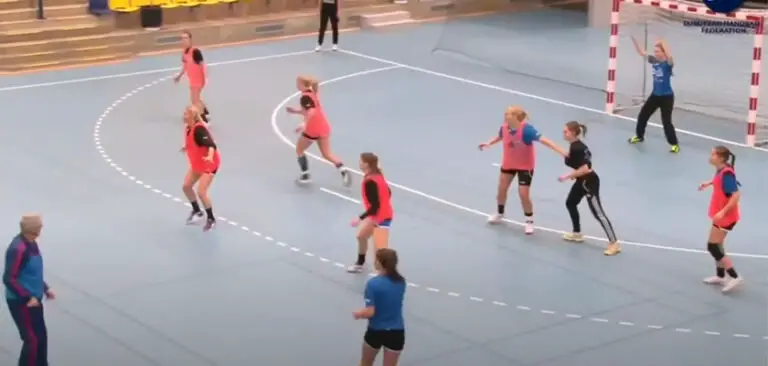 Handball tactics: meet the offensive and defensive formations