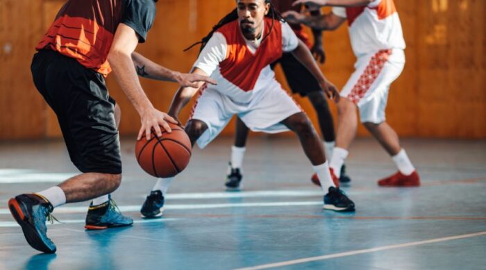 Basketball tactical systems: check out our complete guide
