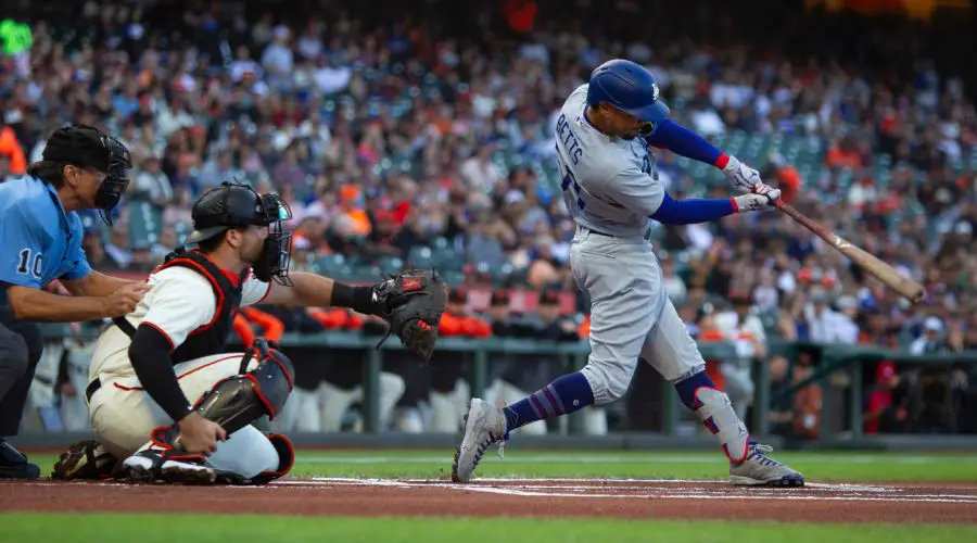 Glossário do beisebol: bola curva, home plate, strike e mais