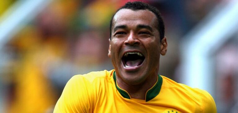 Remember the 14 best Brazilian right-backs of all time