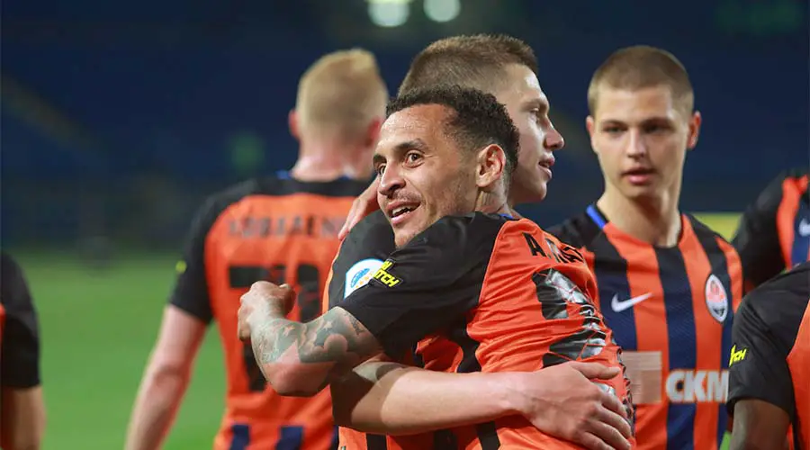 Best midfielders in Brazil: check out our updated top 10