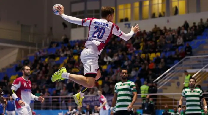 Handball fan? Learn about all types of handball passes