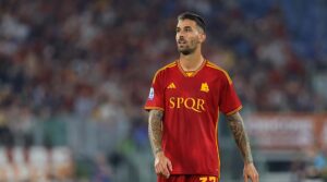 Football positions: a complete guide about all the roles