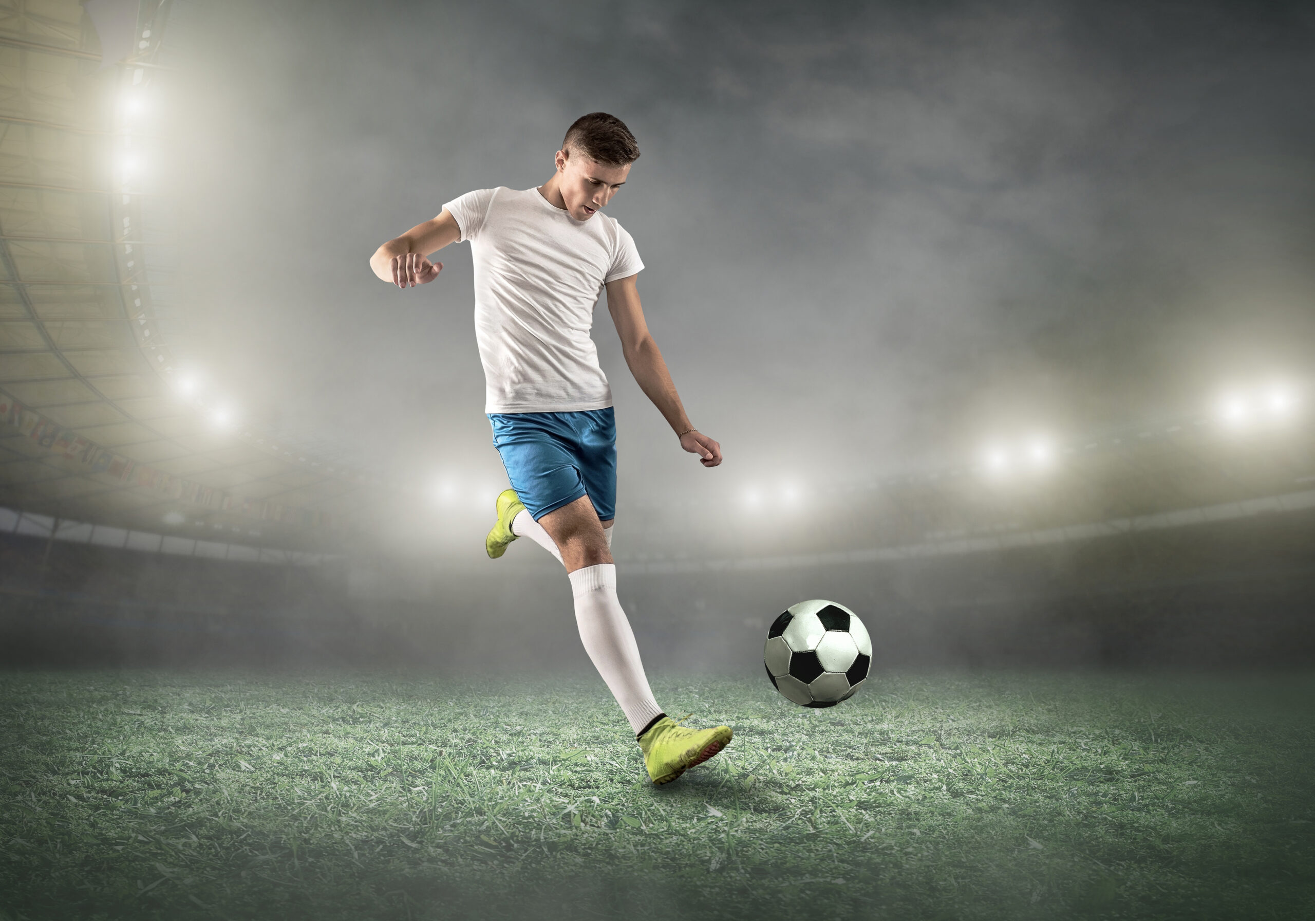 The 15 best midfielders in Goiás history