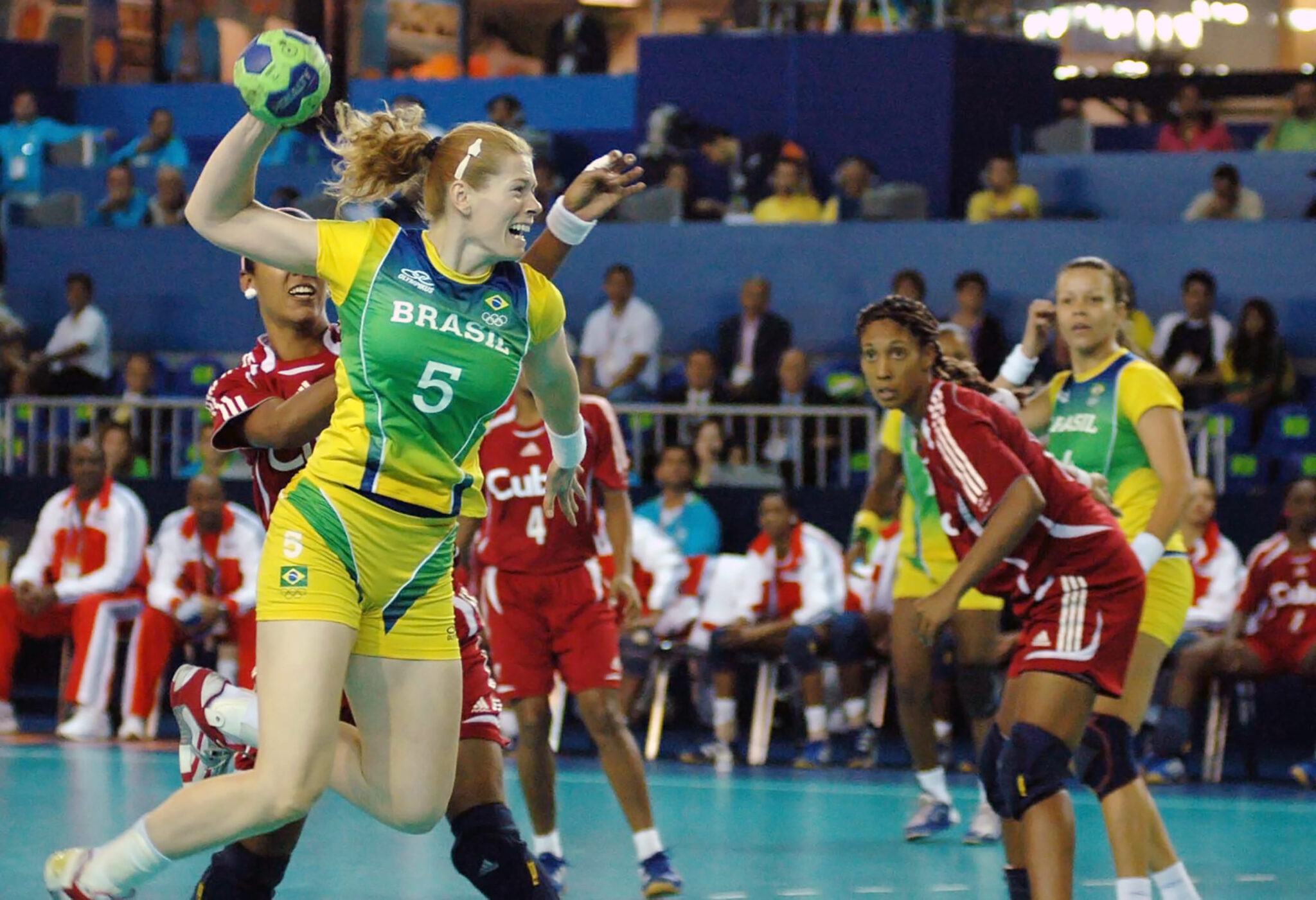 Meet the best female handball wingers in Brazil today