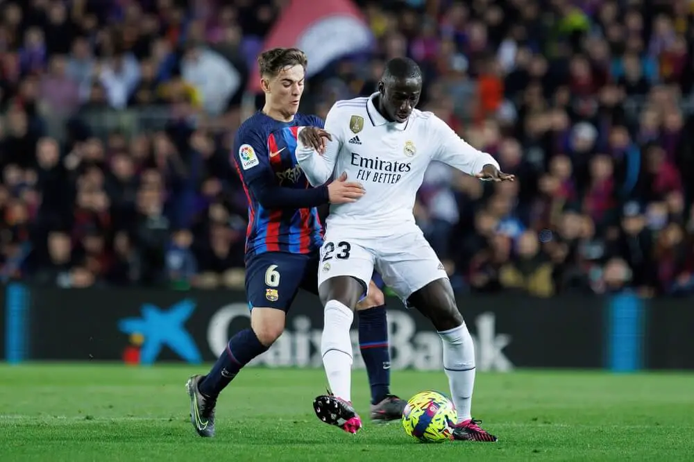 TOP 10 best left backs in Spain this season