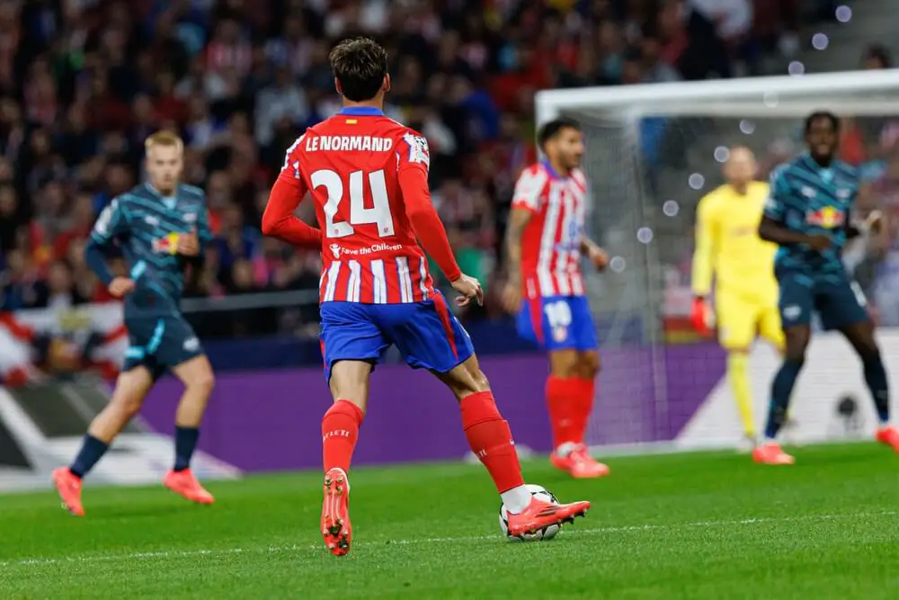 TOP 10 best defenders in Spain today: careers and titles.